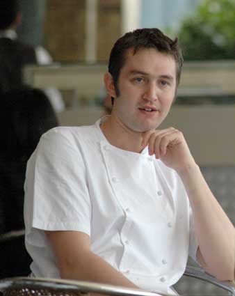 Lee Bennet - Head Chef at Pont de la Tour