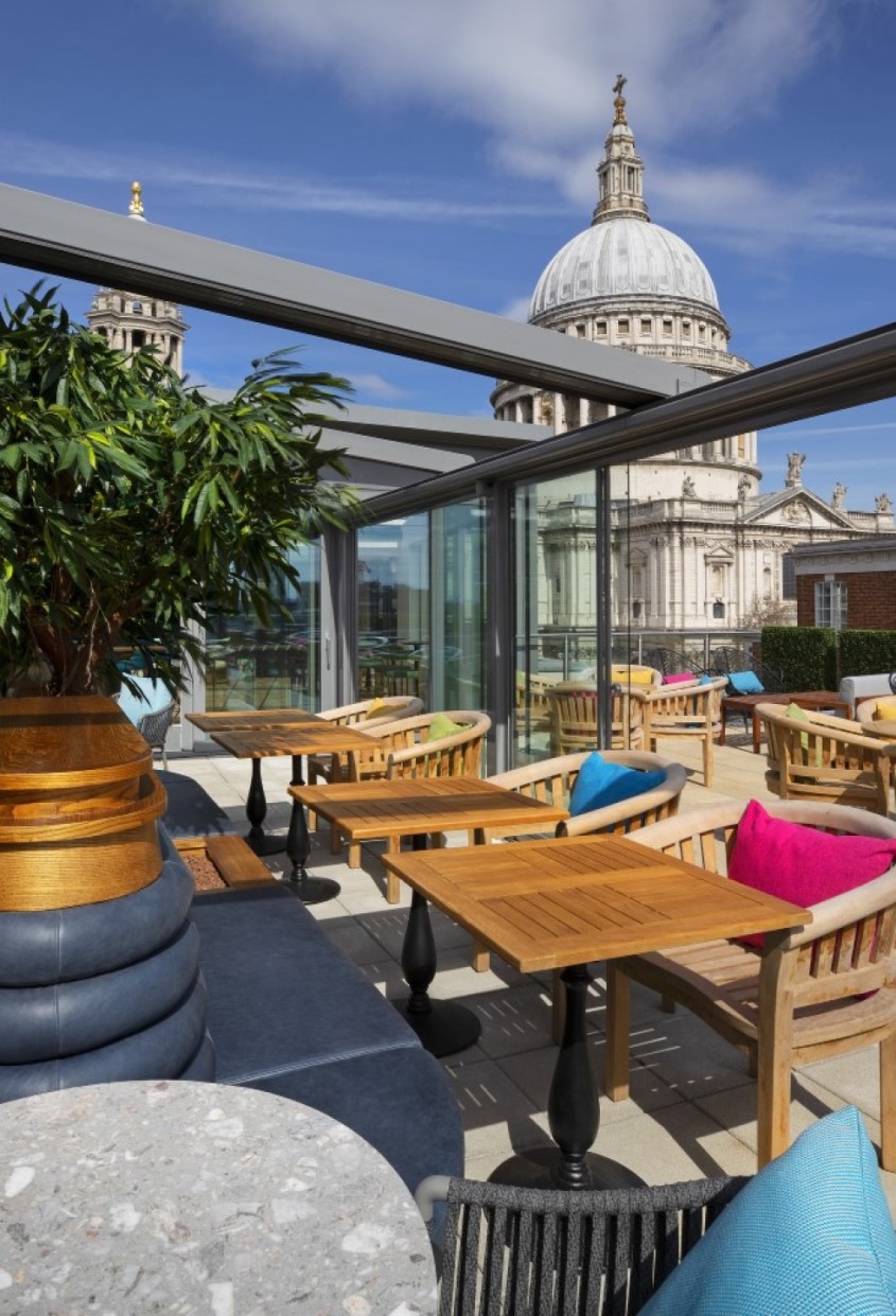 Sabine Rooftop Party
