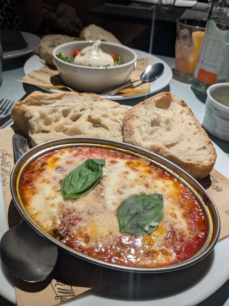 Santa Maria Pizzeria, Review