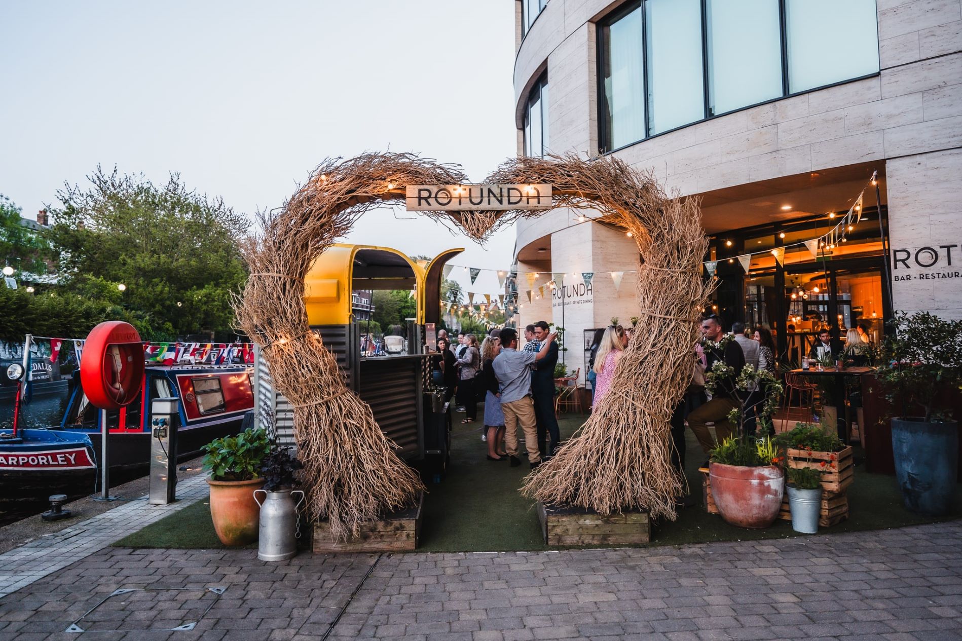 Rotunda Opens a Stunning Summer Terrace